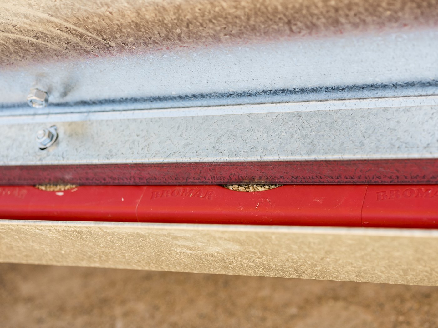 Bromar Sheep Lickfeeder: Precision Feeding for Optimal Sheep Health